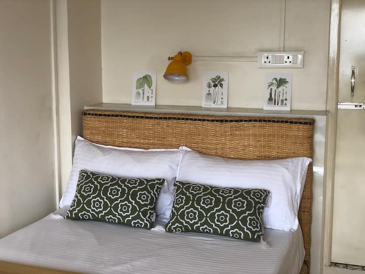 Kurakani Homestay "Green Room" - Darjeeling