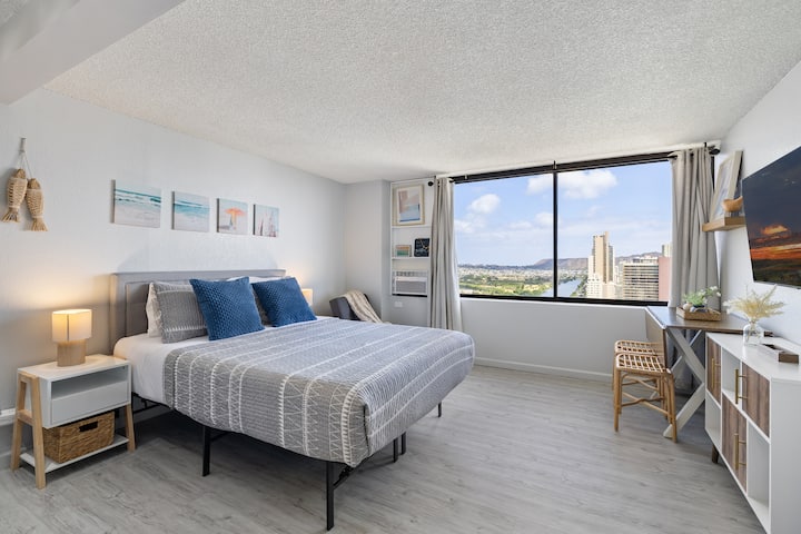 Oceanview Oasis: 27f Dual Units A + B - Honolulu, HI
