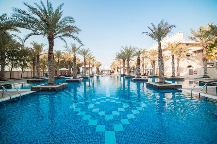 Spacious 1bdr Apartment Fully-equipped, Beach&pool - Dubai