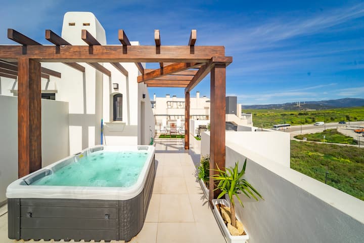 Belle Maison Avec Jacuzzi, Terrasse Et Parking - Tarifa