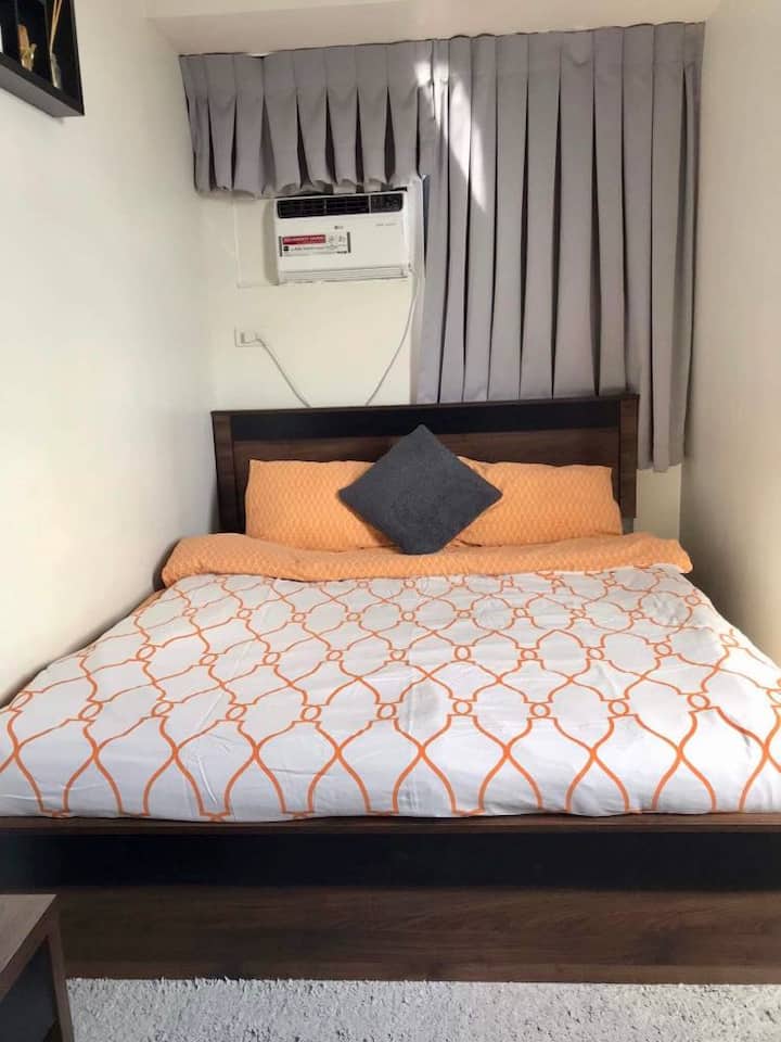 Cebu City Condo With View And Perfect Location. - Cebu
