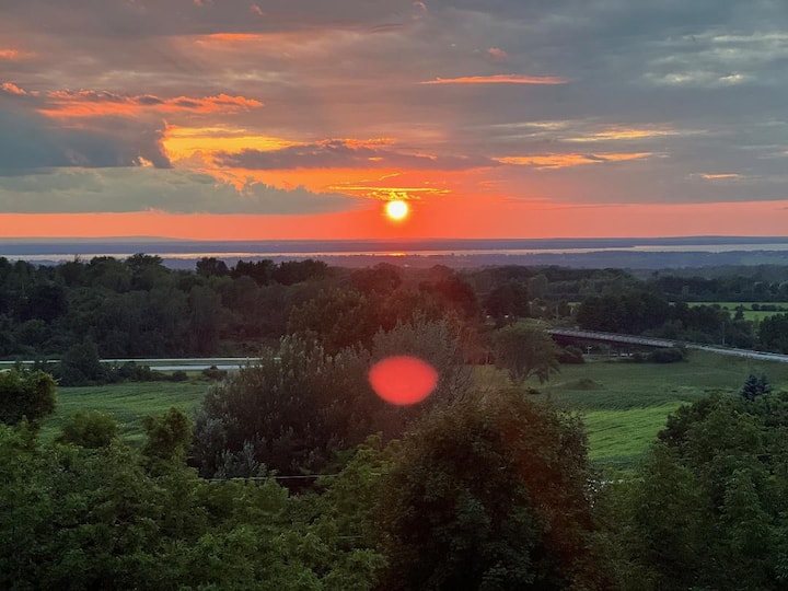 Studio With Amazing View - St Albans City, VT