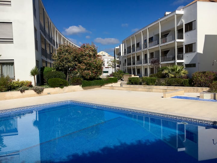 Spacious, Stylish,  Relaxing + Pool, Tavira Centre - Santa Luzia