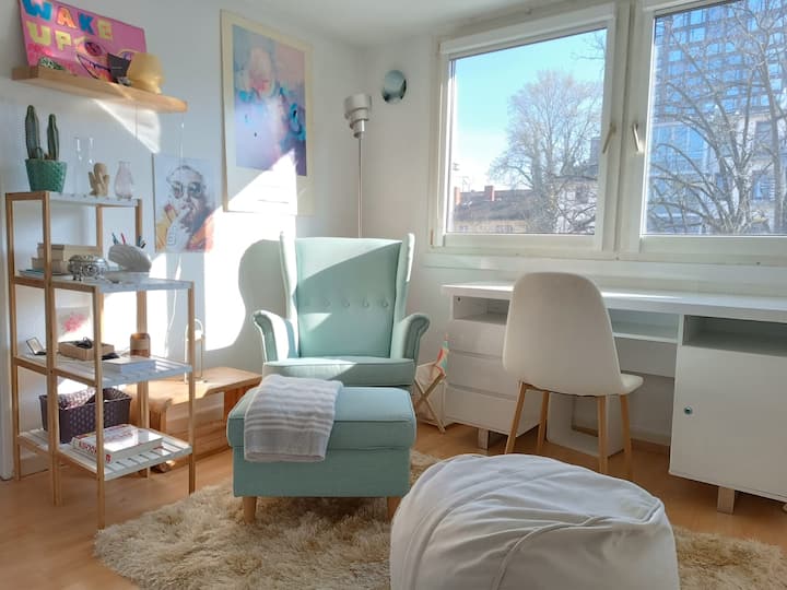 Nice Seperate Suite  - Own Bath & Kitchen - Francfort-sur-le-Main