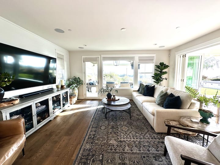 Ocean Views Over Encinitas - Encinitas, CA