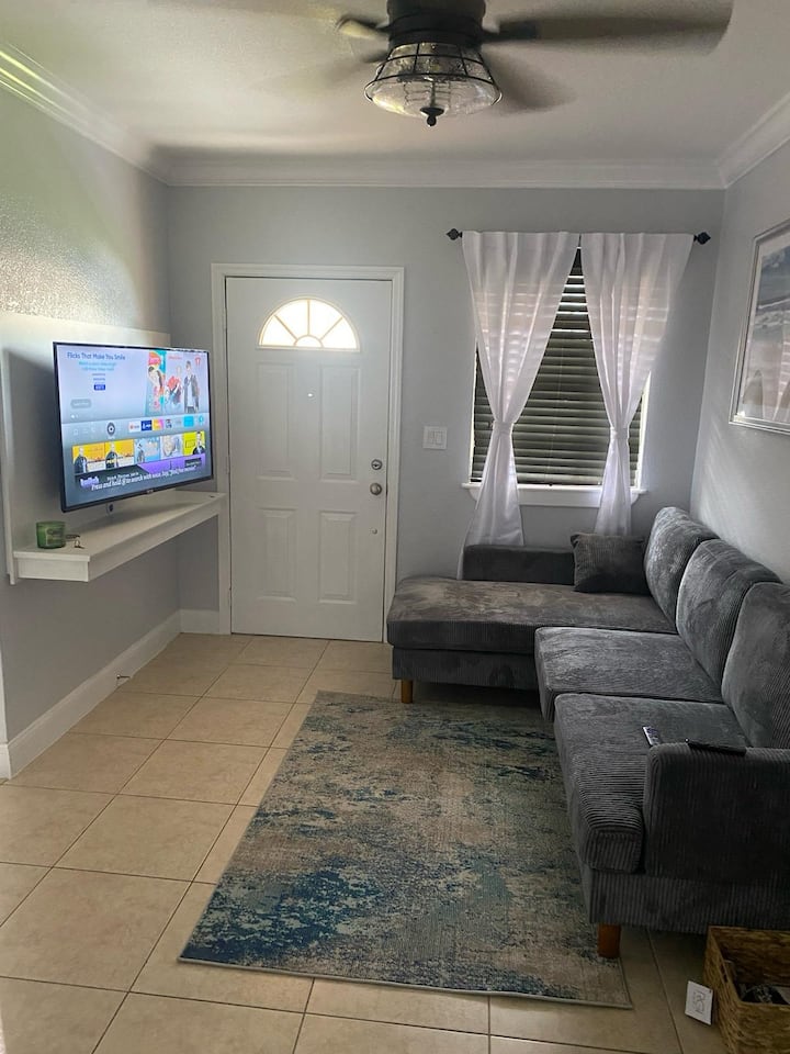 Charming Island Oasis - Freeport