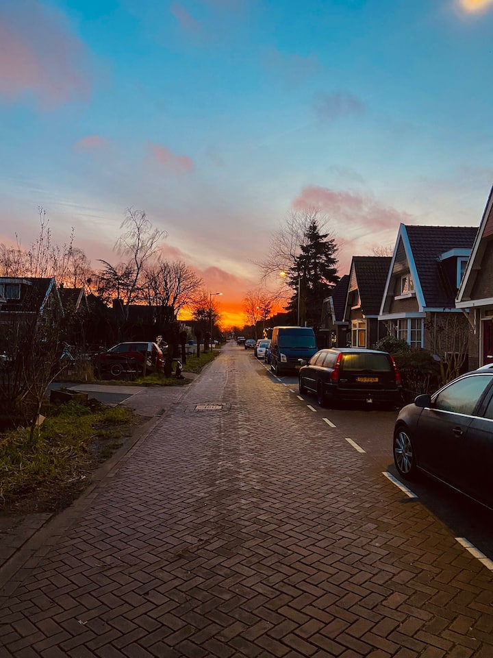 Idyllic Family House With Garden - Amsterdam
