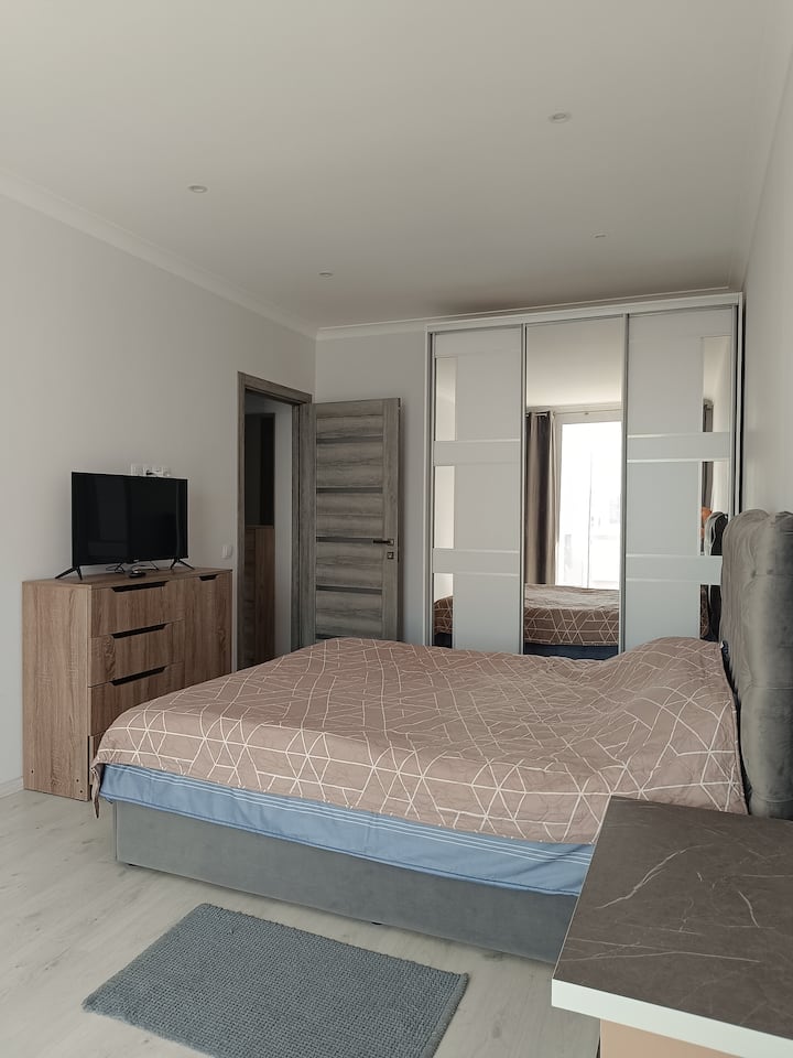 2-х кімнатна Новобудова біля Озера. - Chernivtsi