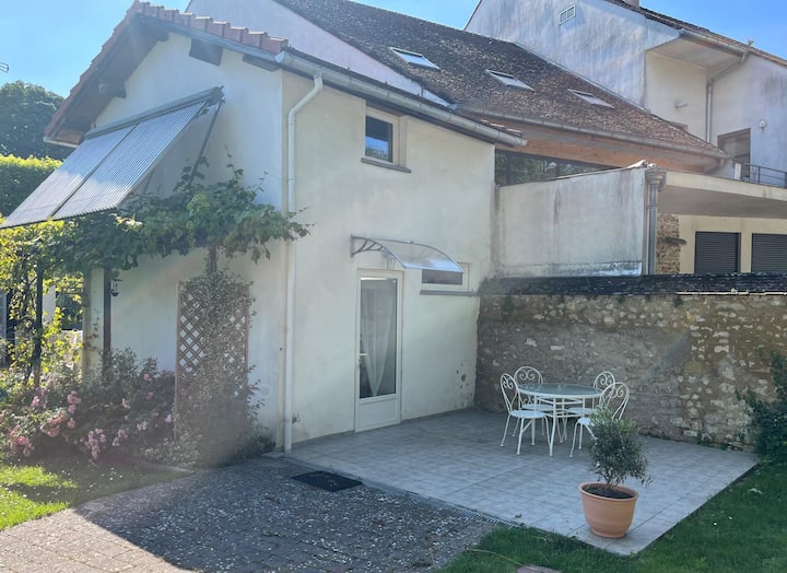 Petite Dépendance Dans Jardin - Brie-Comte-Robert