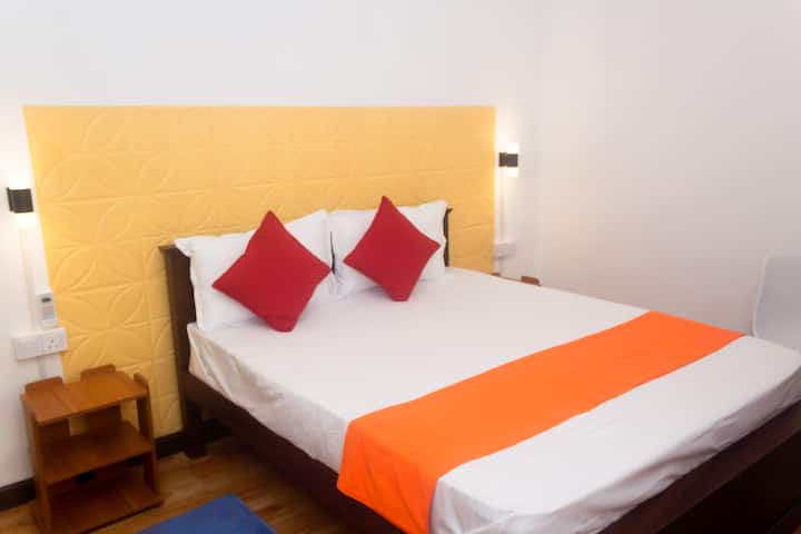 The Triple Room With City View - Colombo