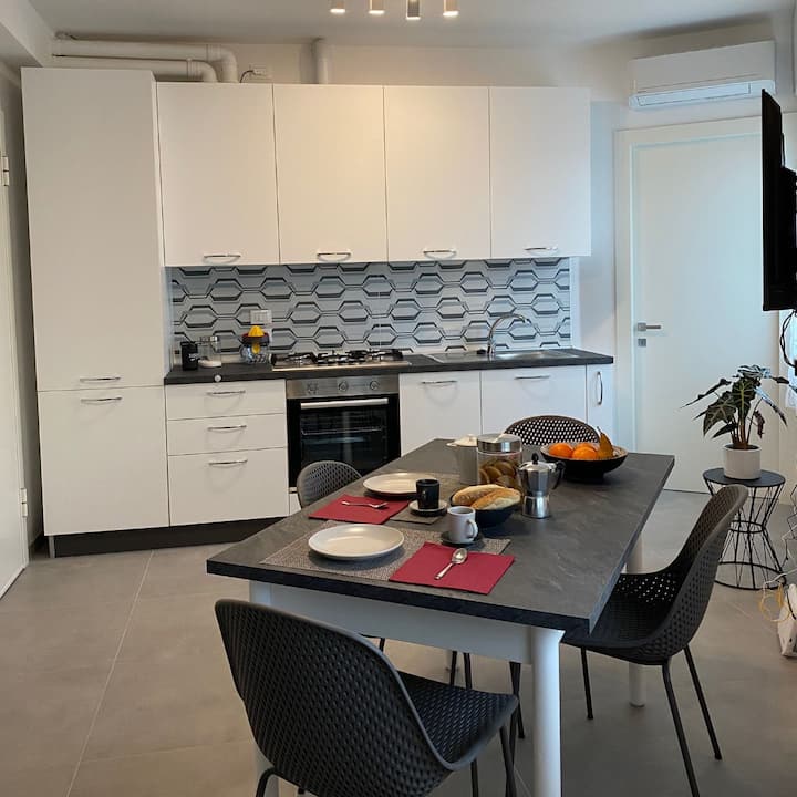 Lalla Home Bilocale Nuovo Vicino Al Mare - Rímini