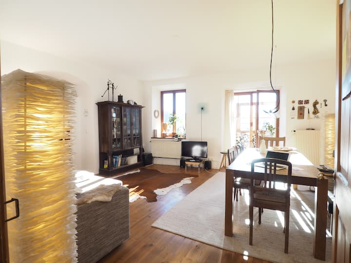 Altbauwohnung Mit Alpenpanorama - Siegsdorf