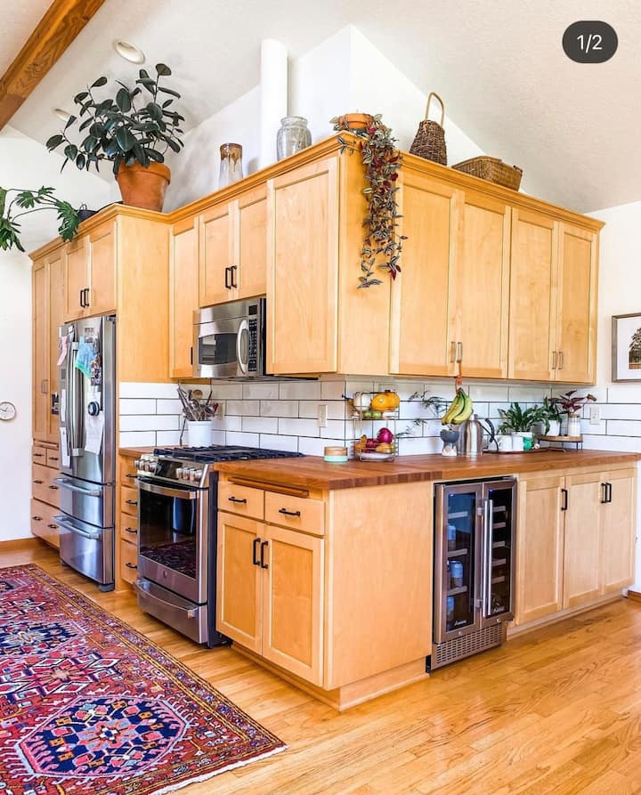 Beautiful Corvallis Home Away From Home - Corvallis, OR