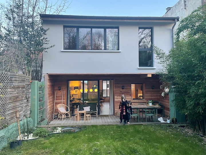 Maison à 10 Mn Du Métro -
La Campagne à Paris - Villemomble