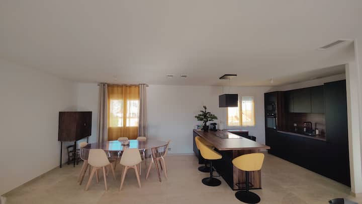Haut De Villa 100m²+jardin Privé - Salon-de-Provence