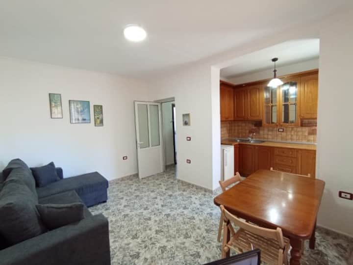 Flat In City Center (75m2) - Berat