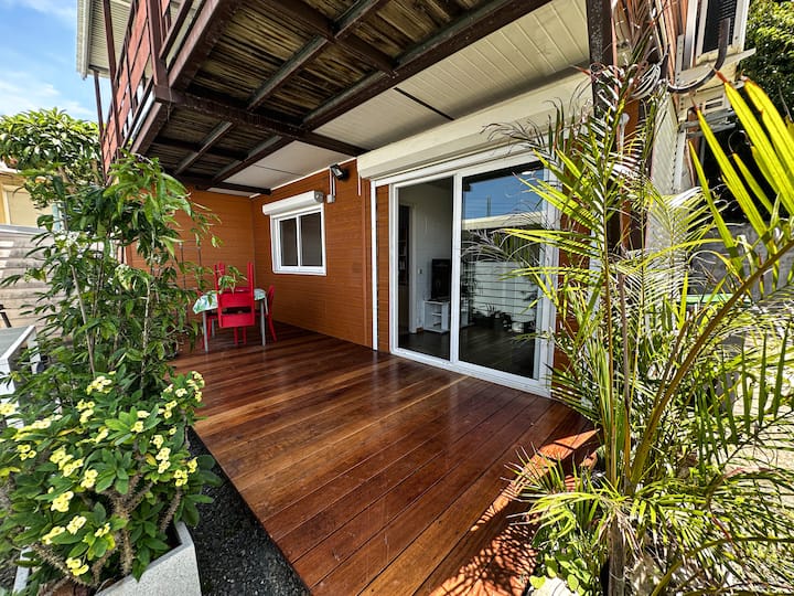 Appartement Au Calme Dans Une Impasse - Nouméa