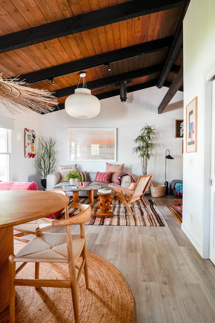 Contemporary Beach Cottage - Montauk, NY