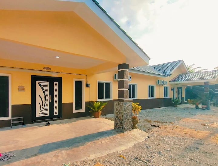 Homestay Bidadari Salju & Syurga - Morib