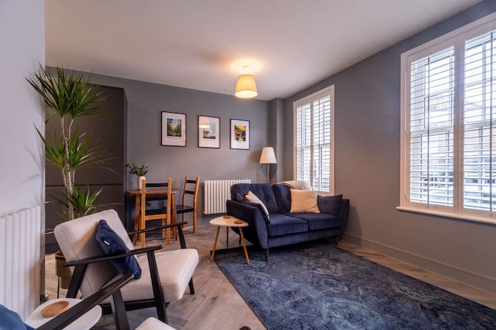 Buckingham Court Apartment - Gloucestershire