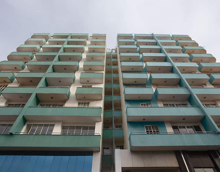 Looking For Ur Vacation - Colombo