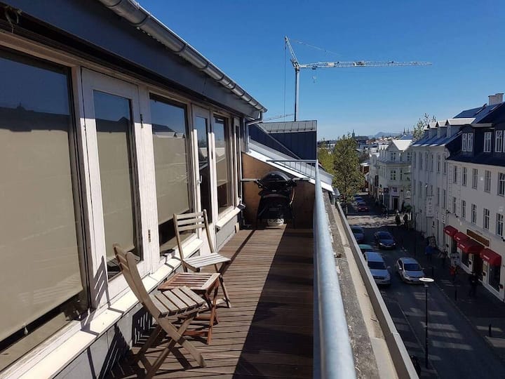 Laugavegur Penthouse - Reikiavik