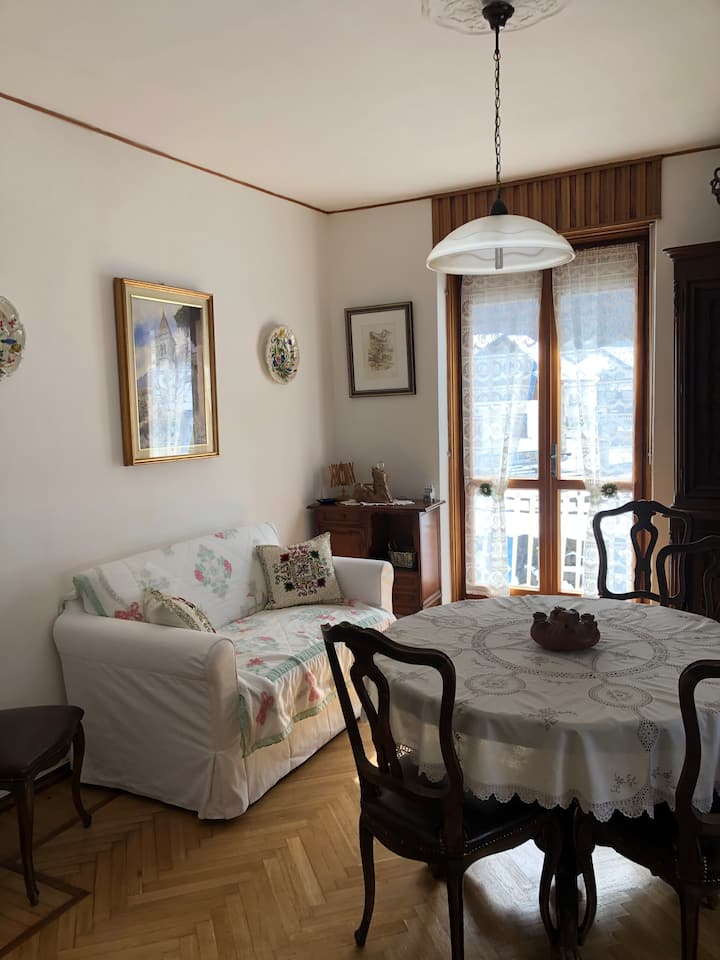 Petit Jardin, Appartement Agréable Et Lumineux - Ceresole Reale