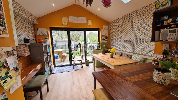 Colourful Family Home Hathersage - Hathersage
