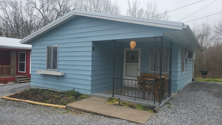 Cabin 8 At Fish Island - Cadiz, KY