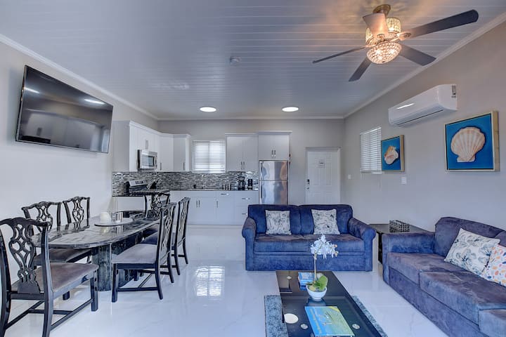 Spacious 1bd W/bbq Near Bahamar - 나사우