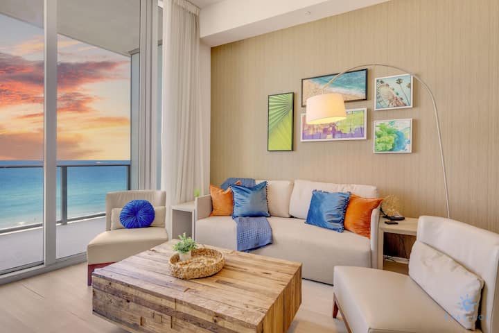 Front Oceanview Balcony|beachfront Condo|pools - Aventura, FL