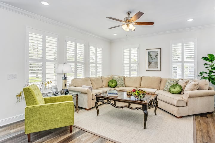 Downtown Pensacola Bungalow - Pensacola, FL