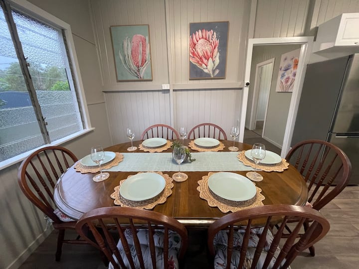 Country Charm Alongside The Bvrt - Blackbutt