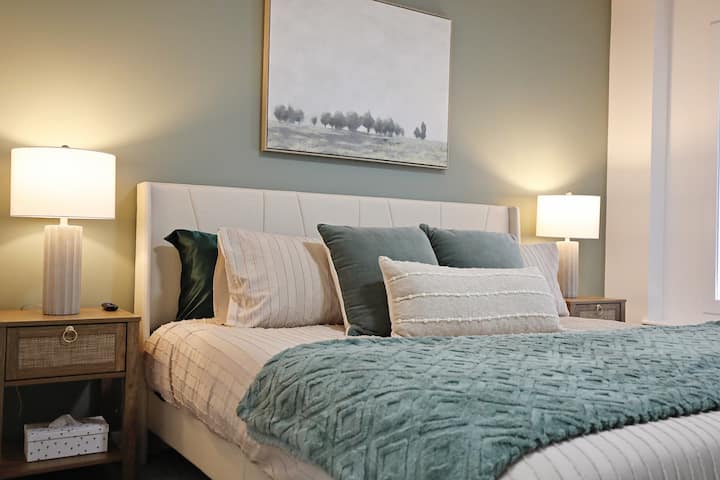 Family Retreat: 4 King/3 Queen|sleeps 14|near Wem - St. Albert