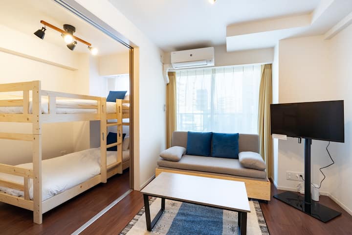 梅田駅、大阪駅まで電車で20分/新大阪駅へ乗り換えなし/線路沿いのお部屋/artn F06 - Suita