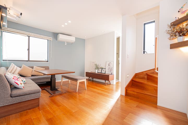 涩谷区一户建：3卧室/厨房/电冰箱/投影仪/wifi/浴缸/大衣柜储存空间/免费车位 - Shibuya