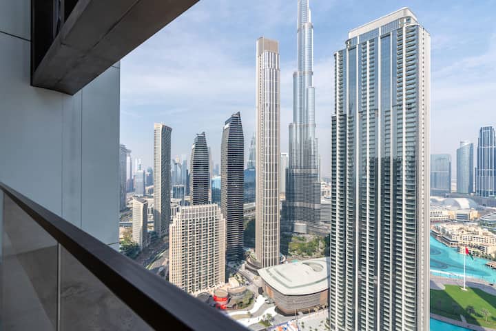 Luxury Furnished Unit In Downtown | High Floor - Dubai