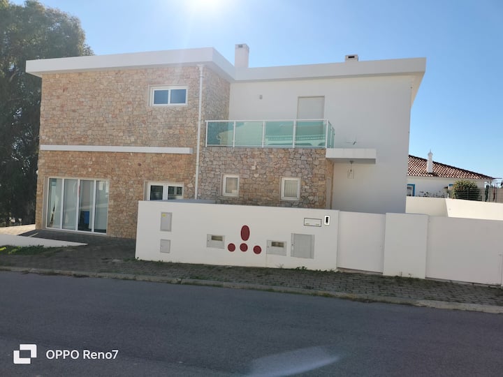 Casa Até 20 Pessoas Familiares E Amigos - Altura