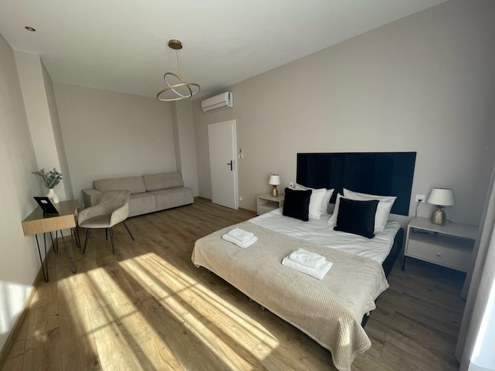 Family Apartment Leo 3 Bedrooms Up To 12 People - Krakova