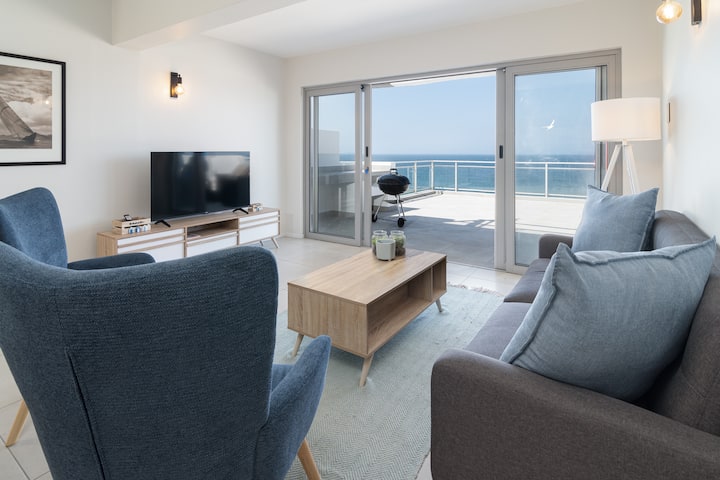 Pebble Beach 20 - Dolphin Coast