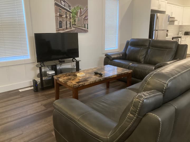 Signature Suites By Oasis Corporate Rentals - Grande Prairie