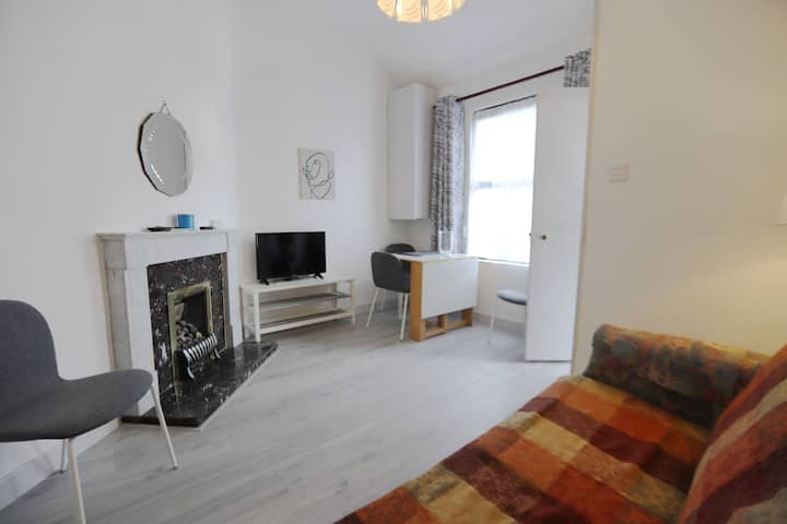 City Centre Cottage - 