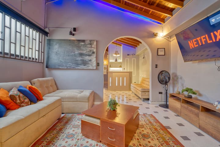 7-bedroom A/c Duplex In Manila’s Heart, El Poblado - Sabaneta