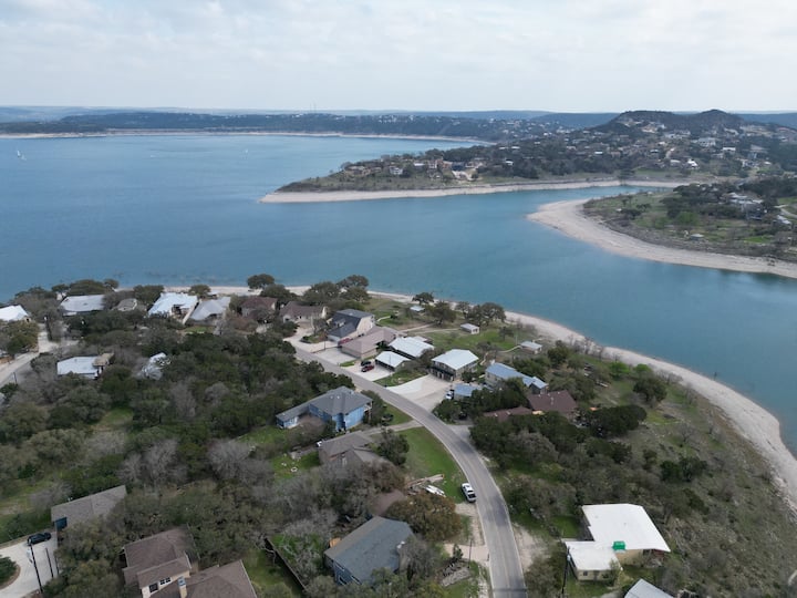 Lakeview Escape: Canyon Lake, Tx - Wimberley