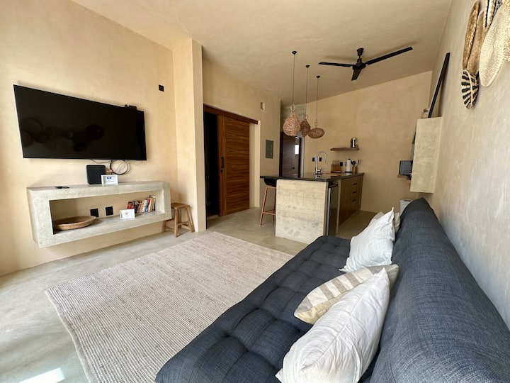 Modern Apartment + Private Terrace + Rooftop Pool - Cancún
