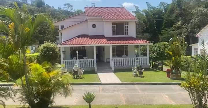 Casa Campestre El Paraiso - Fusagasugá