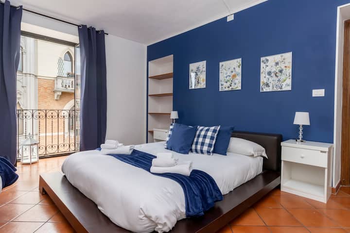 [Porta Nuova-alpitour] Deluxe Suite - A/c E Wi-fi - Turin