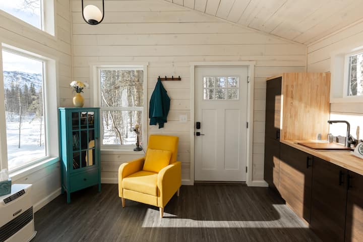 Luxury, Mountain Based, Dog-friendly Retreat For 2 - Anchorage, AK