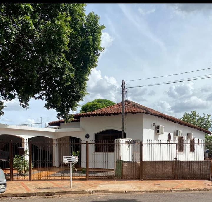 Casa Espaçosa  Centro Capital Ms - Campo Grande