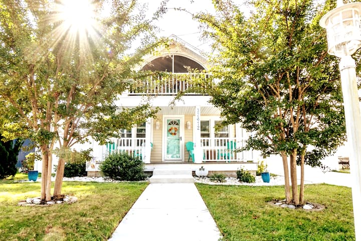 Adorable Beach Cottage Minutes To Rehoboth & Dewey - Rehoboth Beach, DE